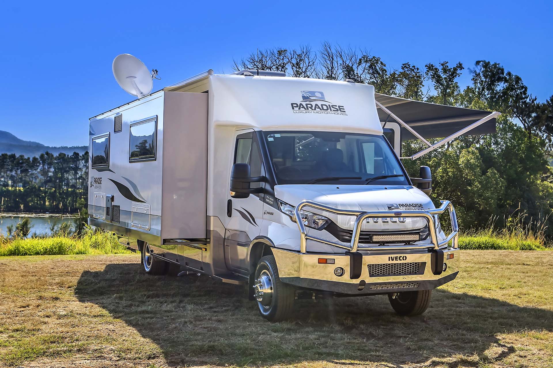 About Us - Paradise Luxury Motor Homes
